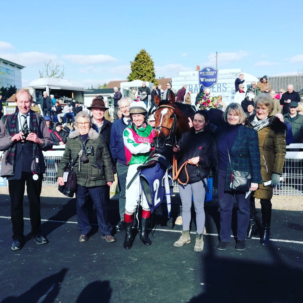 0d837f1c-f1cf-4109-b4d5-9ac2dbd9d11c – Warren Greatrex Racing