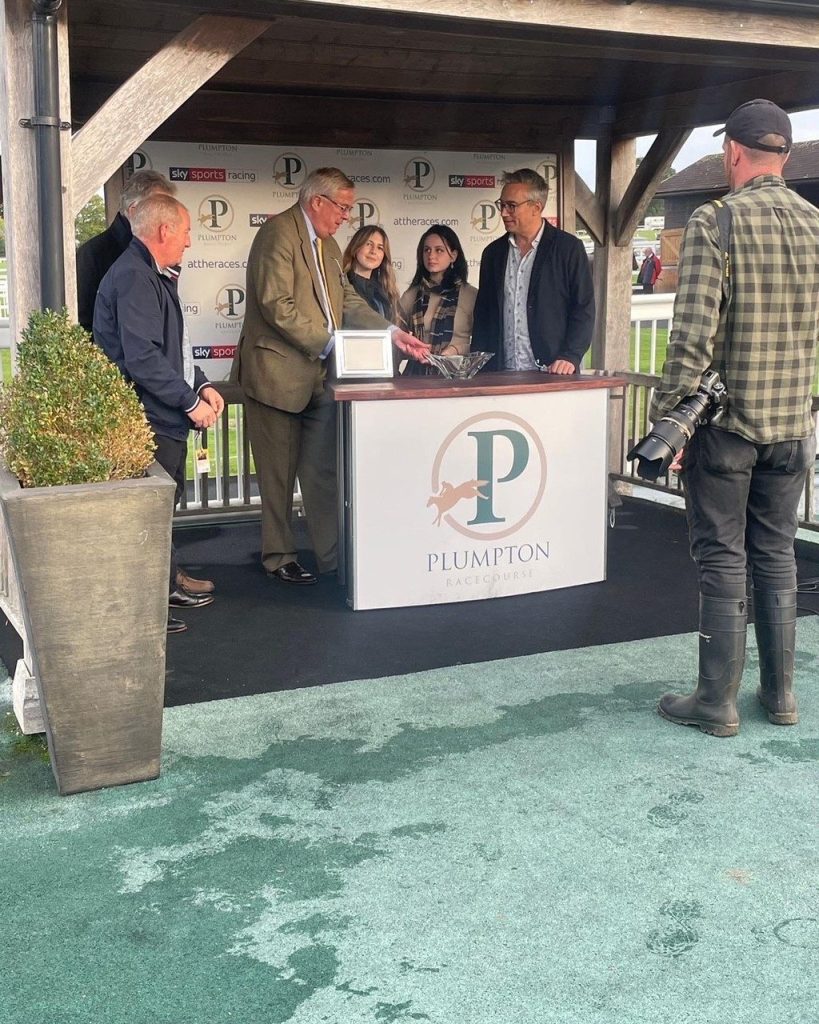 ART OF ILLUSION MAKES IT A HAT TRICK OVER FENCES & NELL RIDES HER FIRST ...