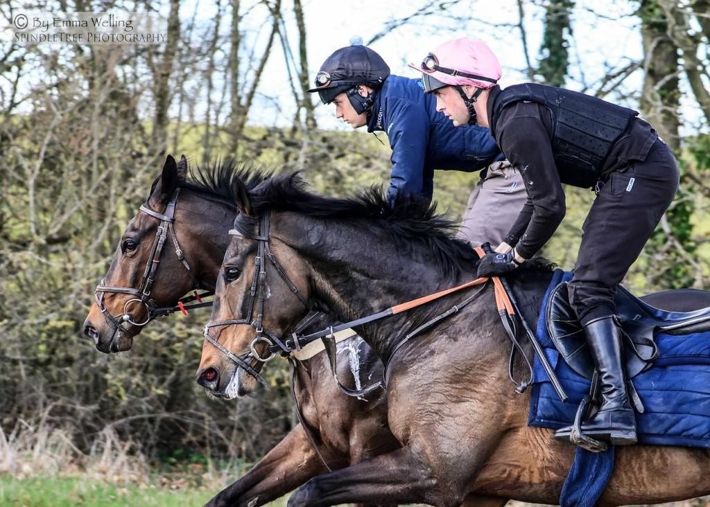 LAMBOURN OPEN DAY and NELL WINS AGAIN!!! – Warren Greatrex Racing