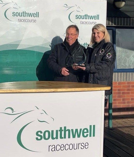 SAGEBURG COUNTY & HERAKLES WESTWOOD WIN – Warren Greatrex Racing