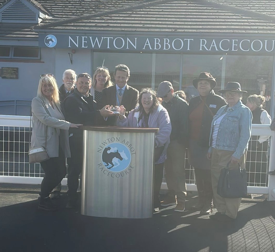 JARAMILLO WINS OVER FENCES – Warren Greatrex Racing